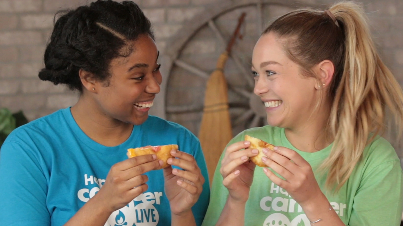 Make A Cheesy, Ooey, Gooey, Delicious Grilled Cheese! | Happy Camper Live