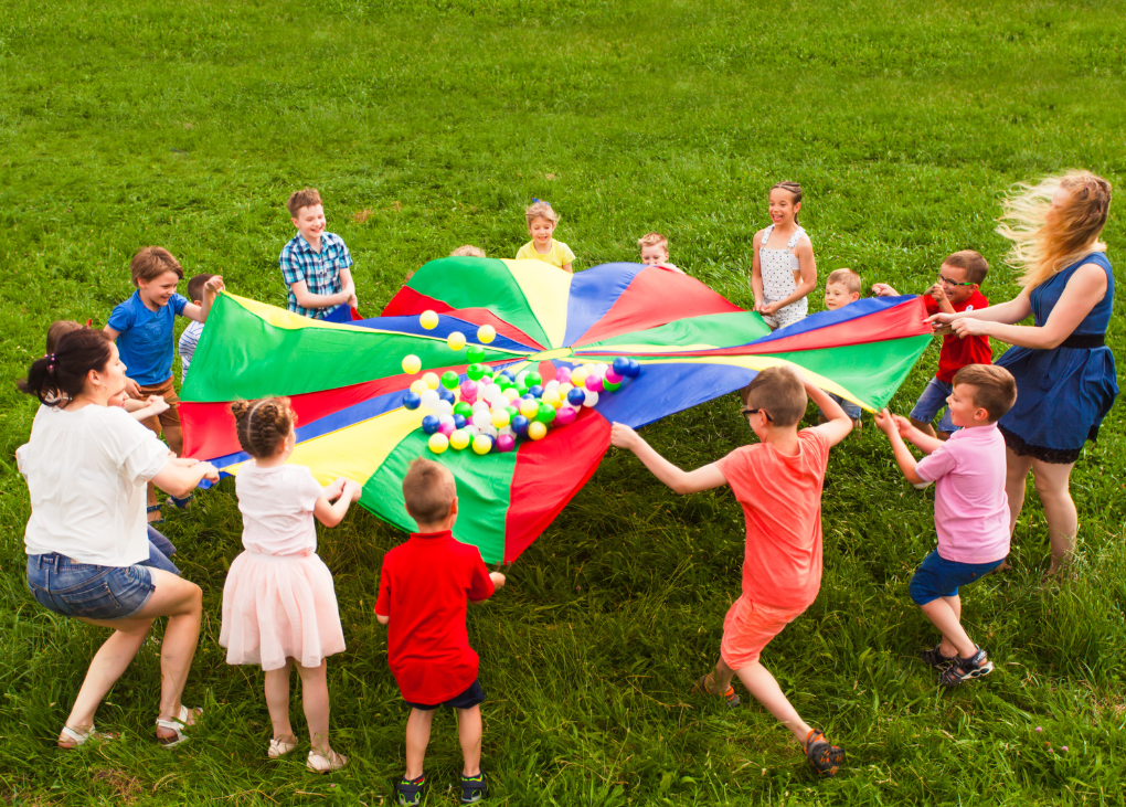 10 Outdoor Games And Activities For Summer Fun | Happy Camper Live
