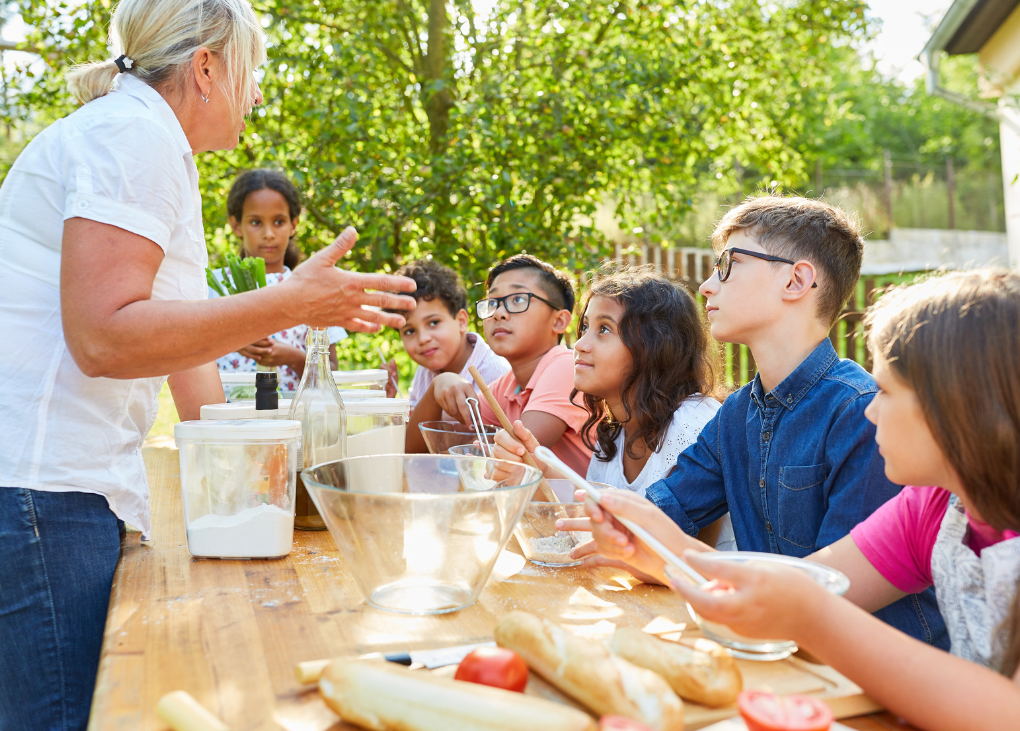 Breaking The Ice: Socializing Tips For The First Day Of Camp | Happy ...